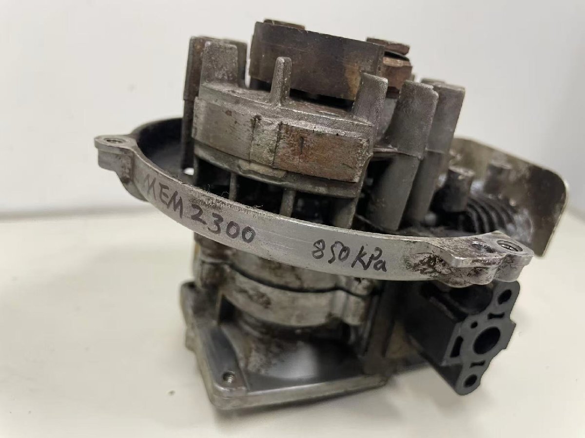 Yahoo!オークション - 240926[9] makita/マキタ エンジン刈払機/MEM230...