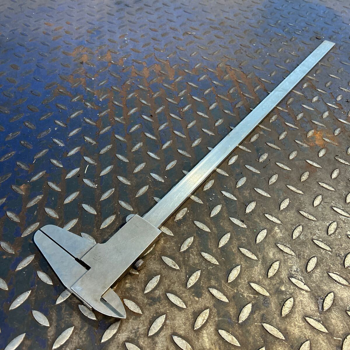 Yahoo!オークション - T695 Mitutoyo ミツトヨ ノギス 60cm 写真判断で...