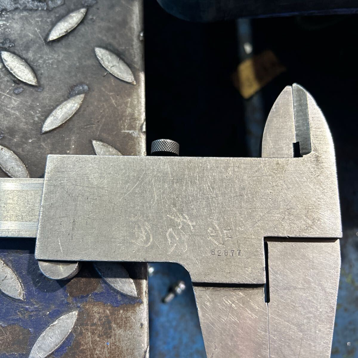 Yahoo!オークション - T695 Mitutoyo ミツトヨ ノギス 60cm 写真判断で...