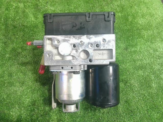 Yahoo!オークション - プリウス DAA-NHW20 ABSアクチュエーター S 1C0 ...