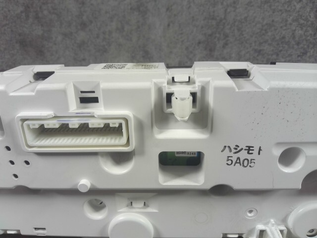 Yahoo!オークション - ウェイク DBA-LA700S スピードメーター G S38 PP...