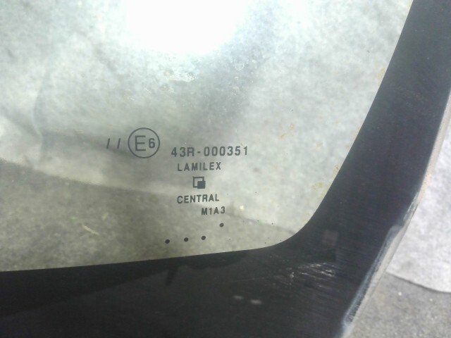 Yahoo!オークション - ミライース DBA-LA350S フロントガラス L B83 セ...