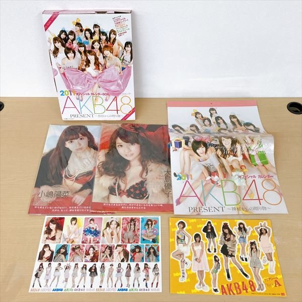 Yahoo!オークション - 523 2011 AKB48 オフィシャルカレンダーBOX PRES...