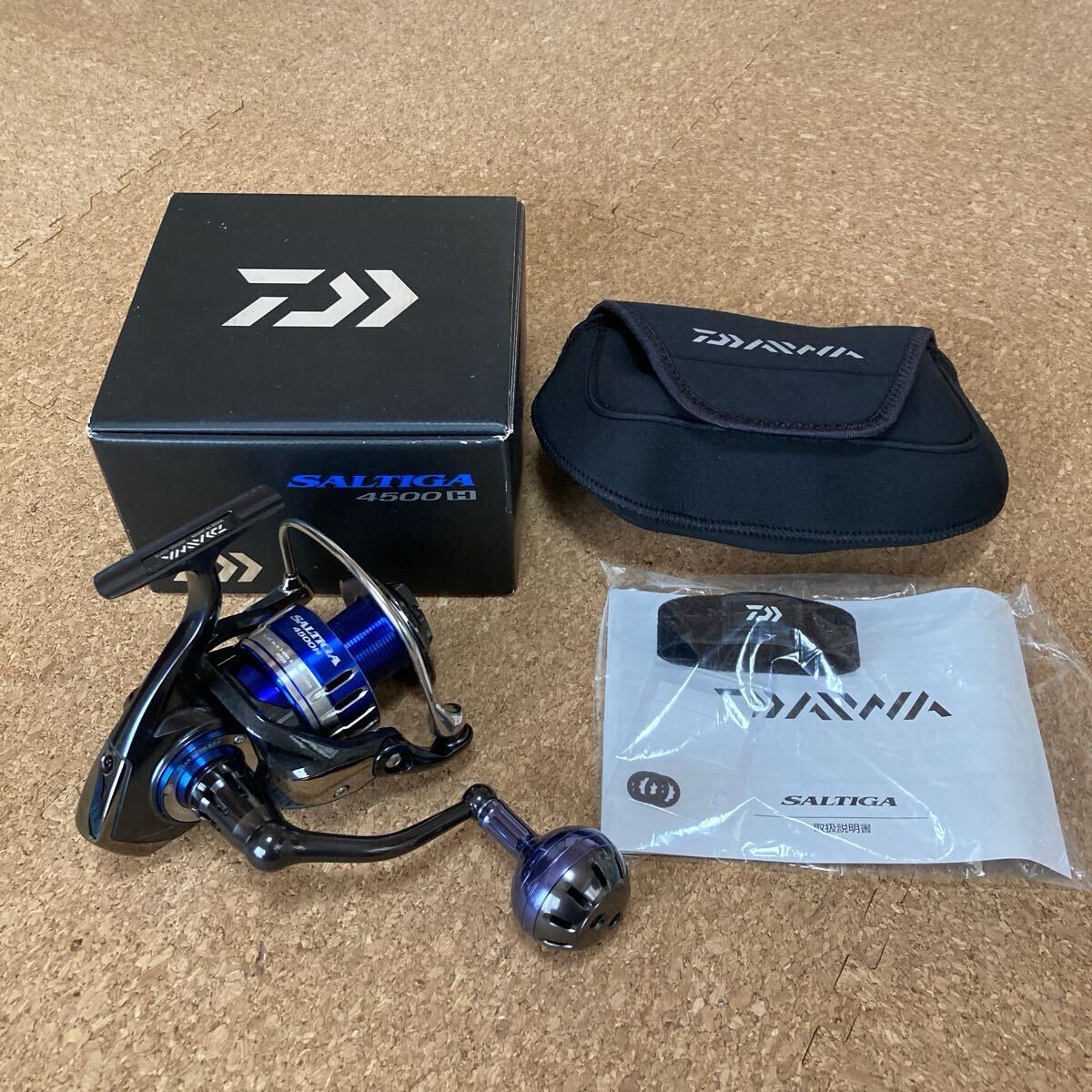 Yahoo!オークション - ダイワ 15ソルティガ 4500H 美品 スピニングリー...