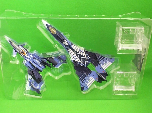Yahoo!オークション - Y35 MEGABOX《MB-17IE ICARUS ELITE(イカロスエ...