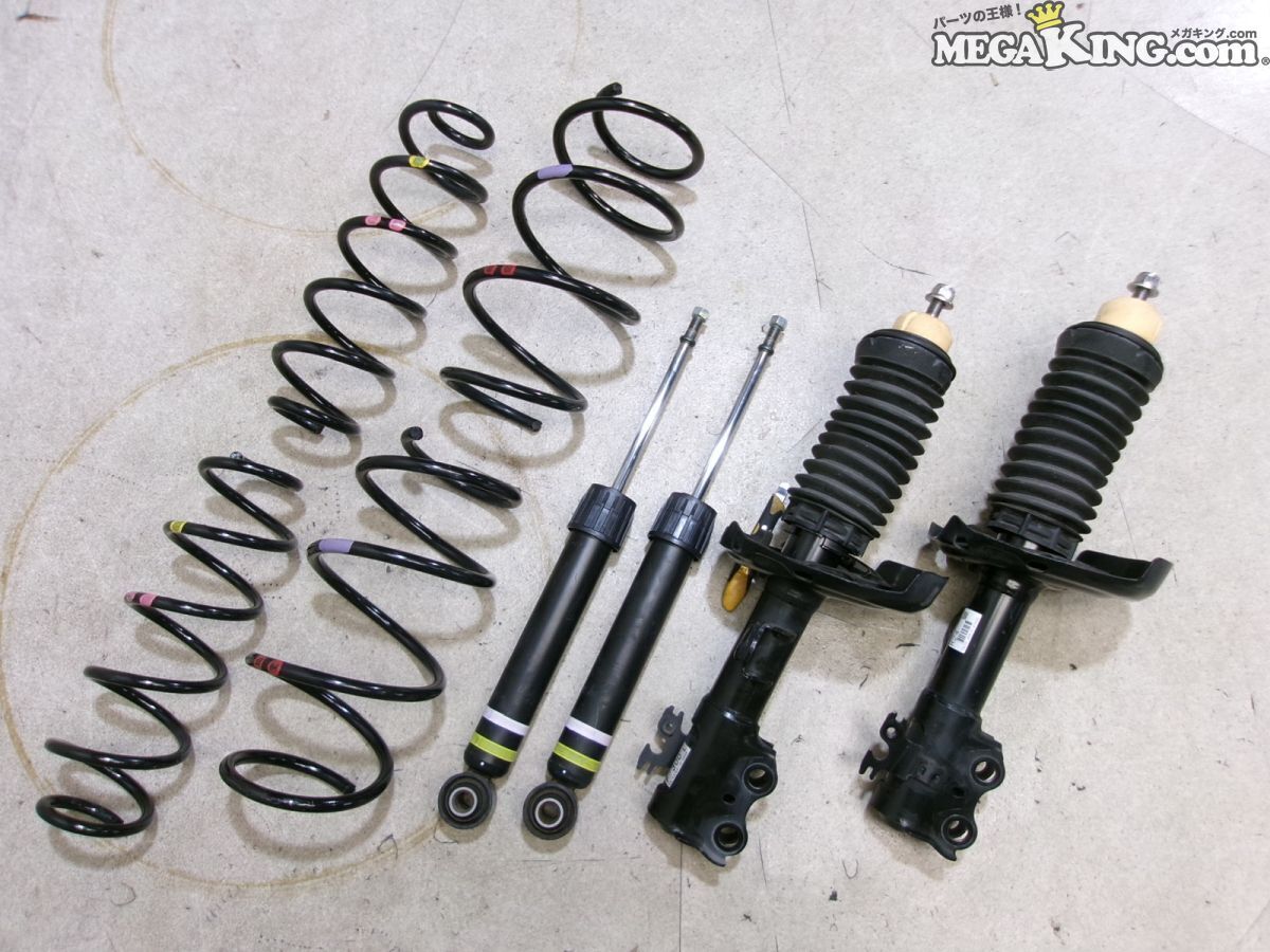 Yahoo!オークション - R2/4 ZVW51 50系 プリウス 後期 純正 ノーマル ...