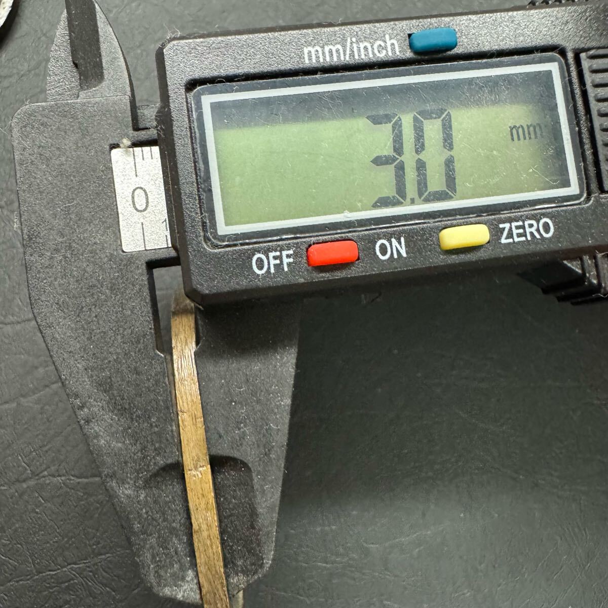 Yahoo!オークション - 4. 琉球通宝 大字広郭 厚肉 28.11g 古銭 穴銭 地...