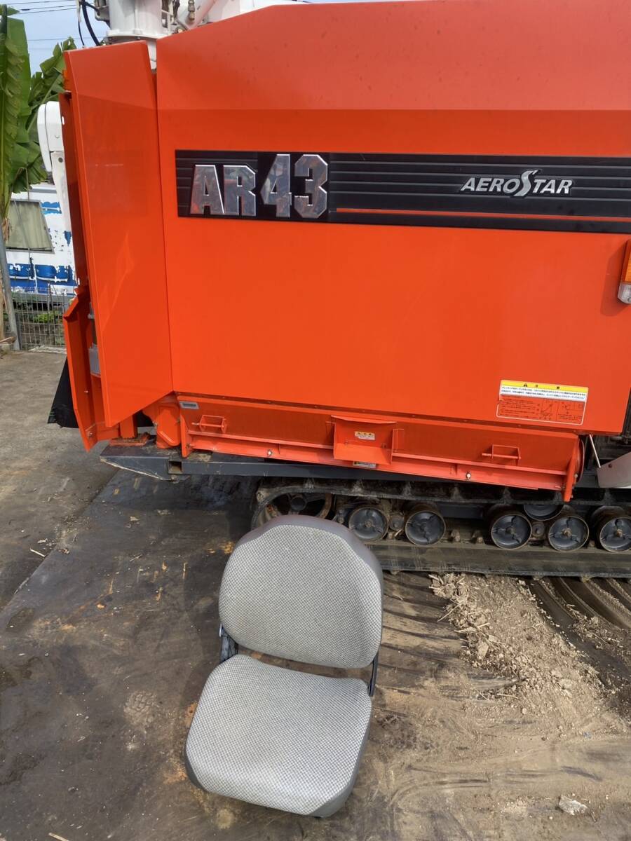 Yahoo!オークション - クボタ/KUBOTA コンバイン AR43 部品 座席 シー...