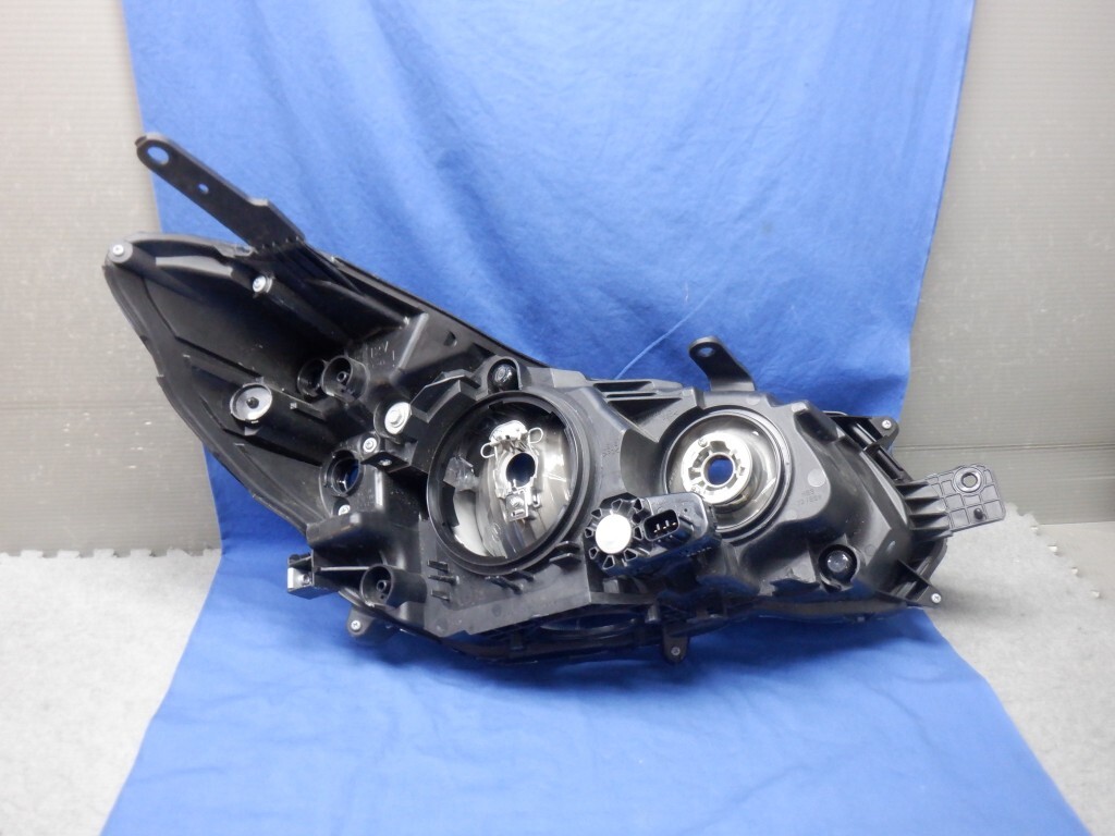 Yahoo!オークション - インプレッサ XV GP GJ 左ヘッドライト HID P993...