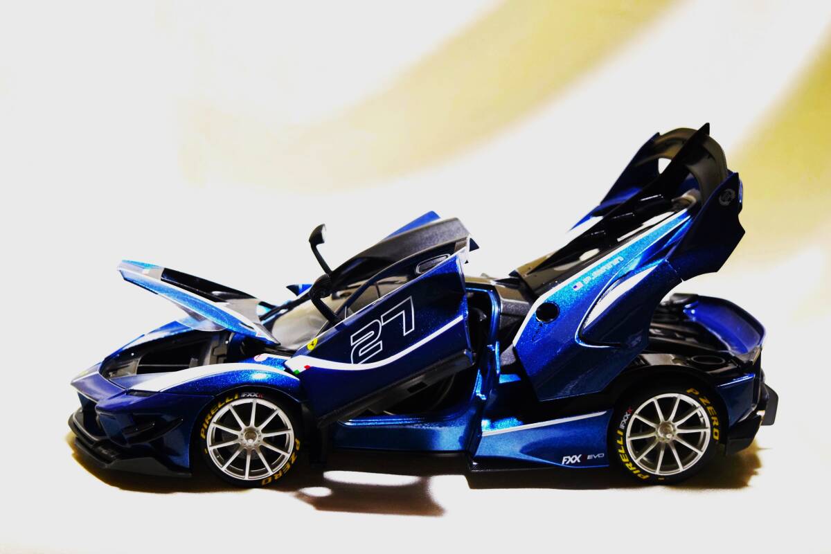 Yahoo!オークション - 新品マイスト1/18【Maisto】 Ferrari FXXK Evo ...