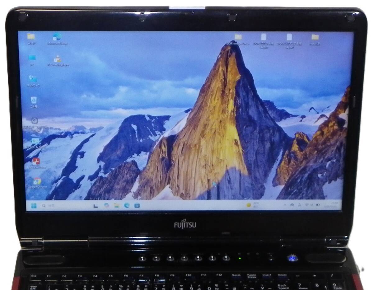 Yahoo!オークション - F406富士通 BIBLO NF/G70 i5-430M 240GB/SSD 6GB...