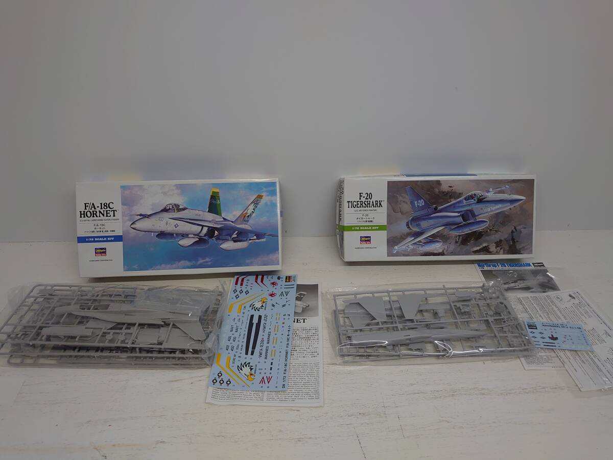 Yahoo!オークション - 115-J73) 未組立 現状 航空機 軍用機 プラモデル...