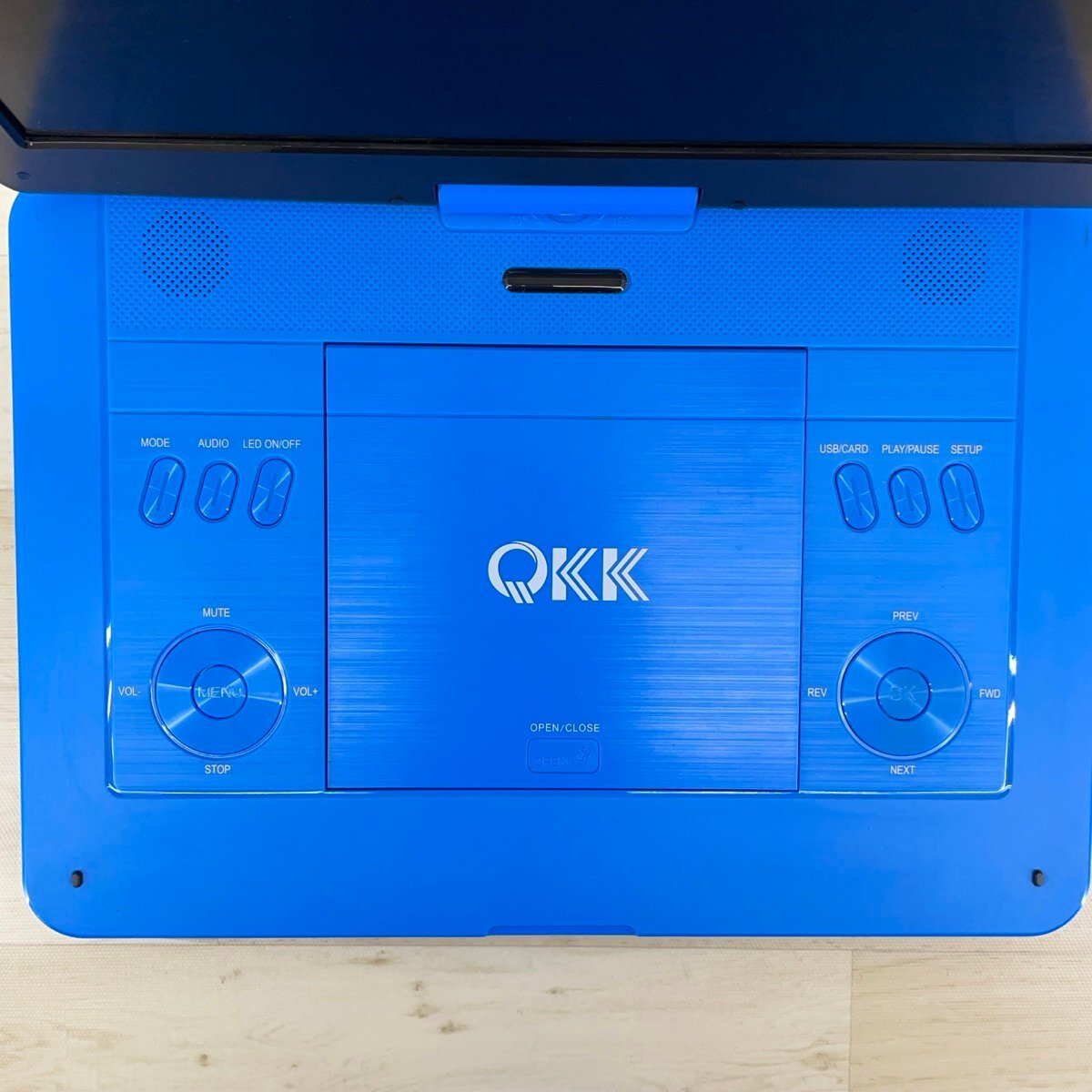 Yahoo!オークション - QKK DP14ポータブルDVDプレイヤー 14インチ[F393...