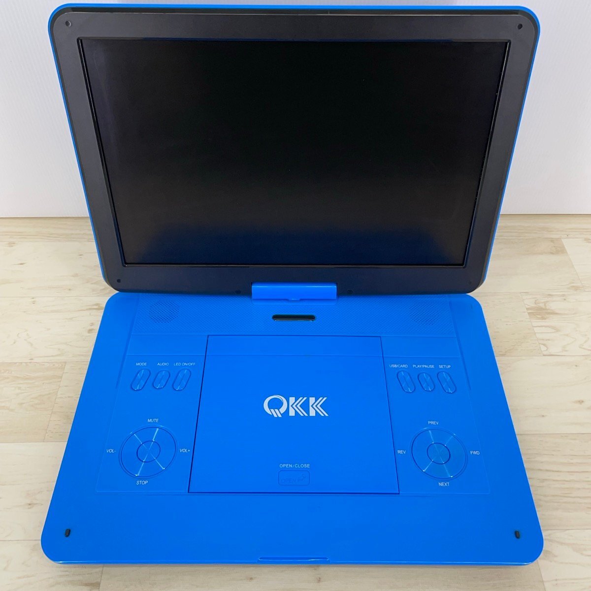 Yahoo!オークション - QKK DP14ポータブルDVDプレイヤー 14インチ[F393...