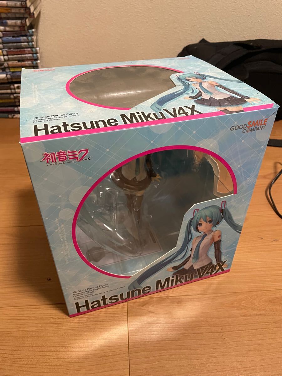Yahoo!オークション - グッドスマイルカンパニー 初音ミク V4X 1/8スケ...