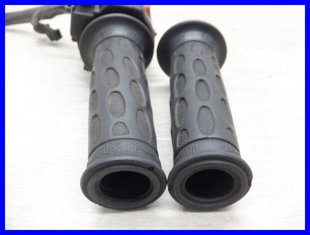 Yahoo!オークション - A337 CB1300SF SC40 右スイッチ アクセルスロッ...