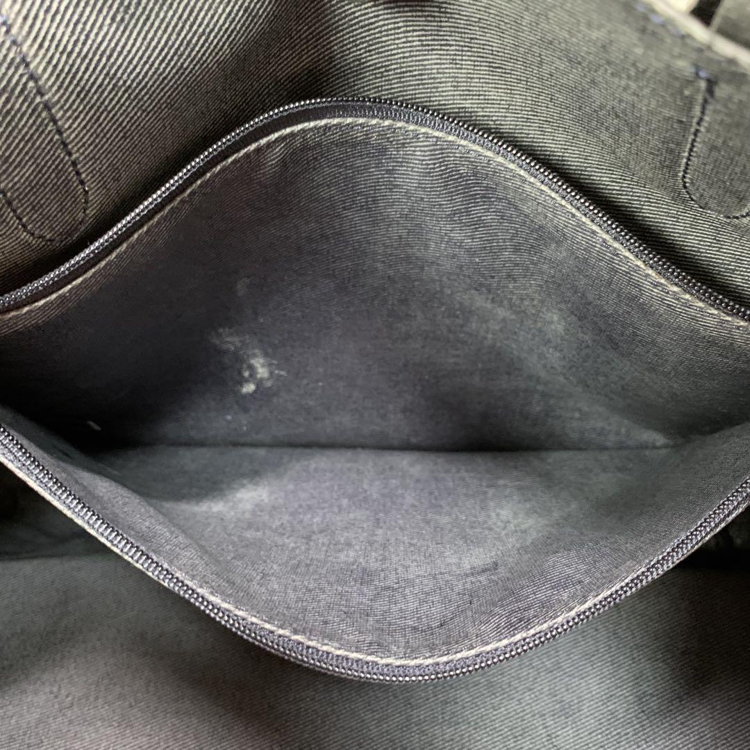 Yahoo!オークション - 極美品 COLEHAAN コールハーン A4収納 トートバ...