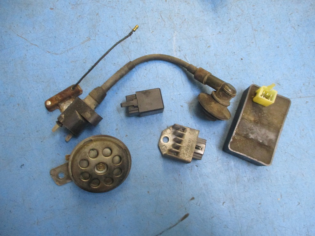 Yahoo!オークション - ライブディオ AF35 検）ZX AF34 CDI レギュレー...