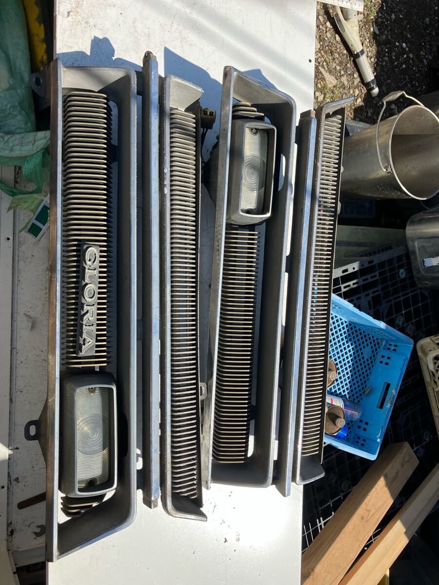 Yahoo!オークション - プリンス グロリア タテグロ HA30 フロントグリ...