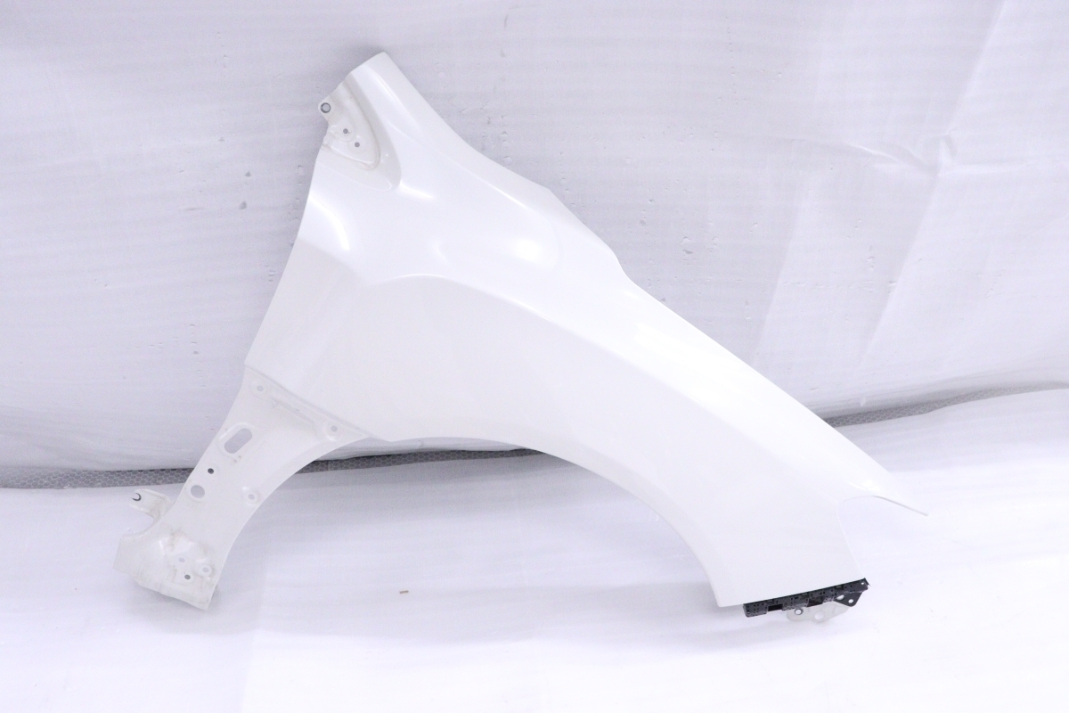 Yahoo!オークション - 55-306 美品 VAB VAG WRX-STI WRX-S4 右フェンダ...