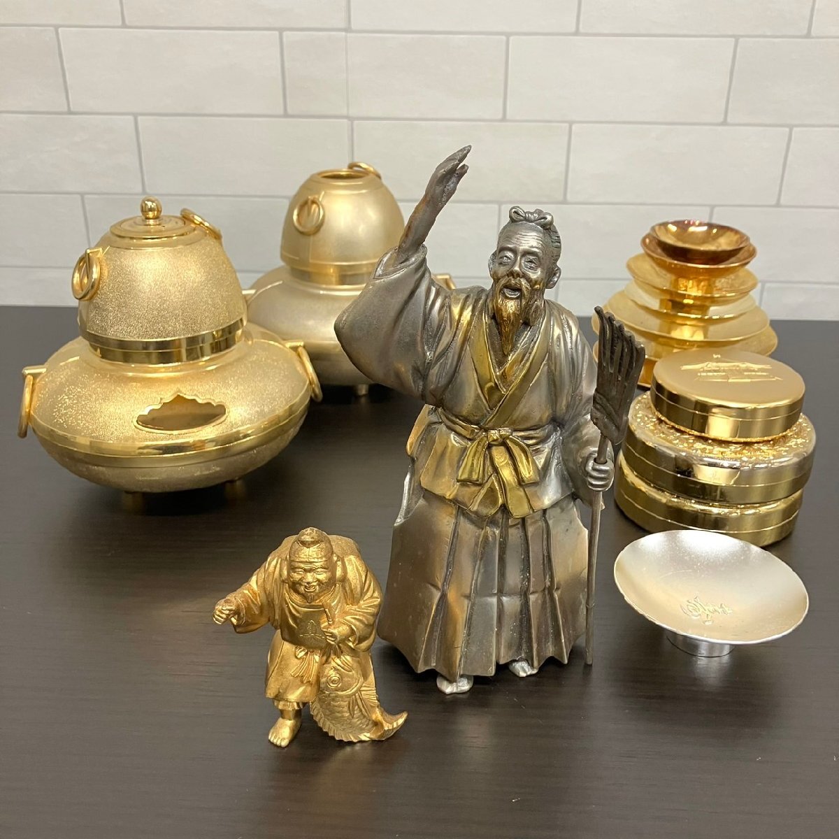 Yahoo!オークション - S23 おまとめ金メッキ 置物 金盃 釜など 24KGP ...