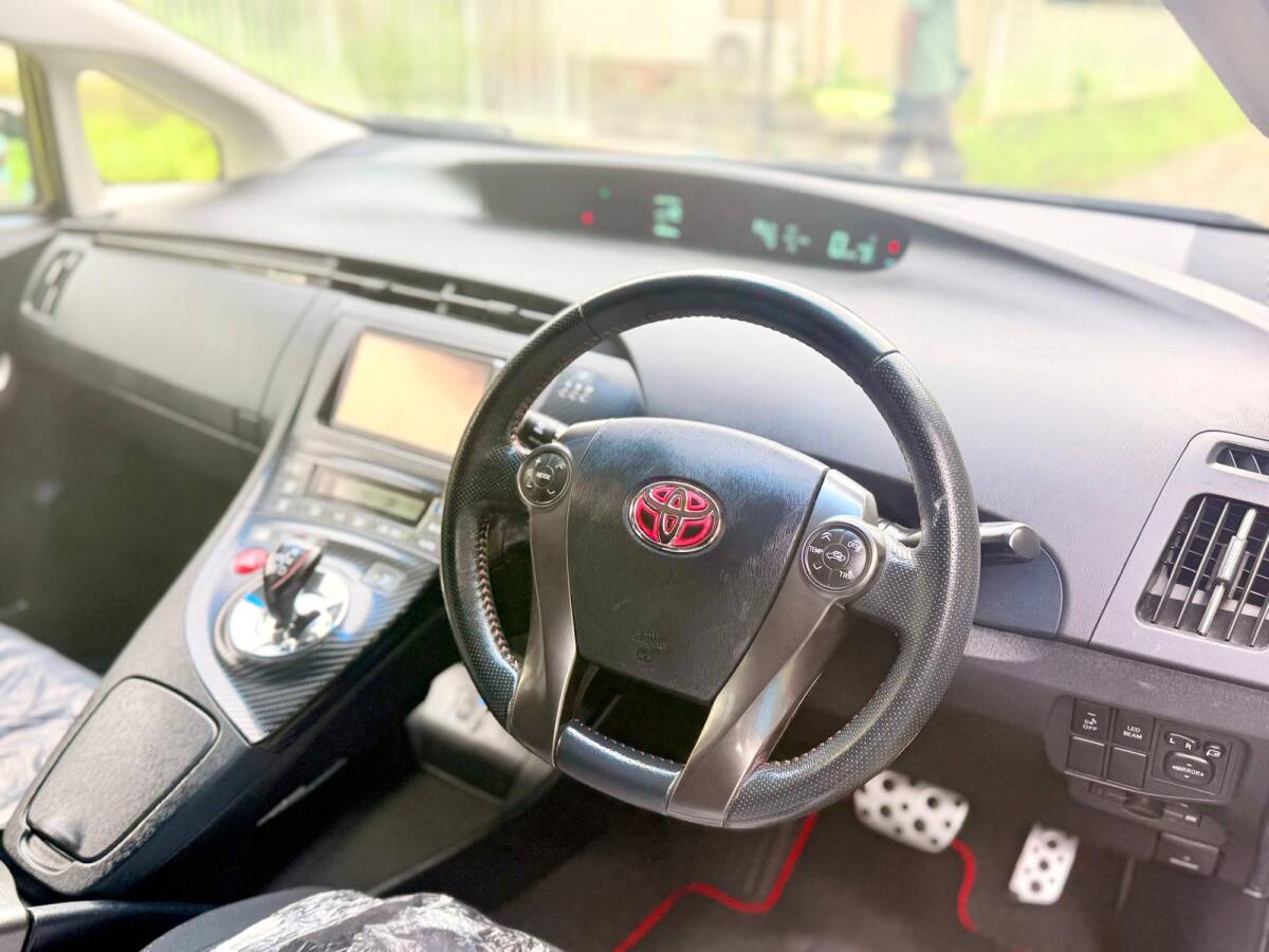 Yahoo!オークション - トヨタプリウス SツーリングセレクションG'S 17...