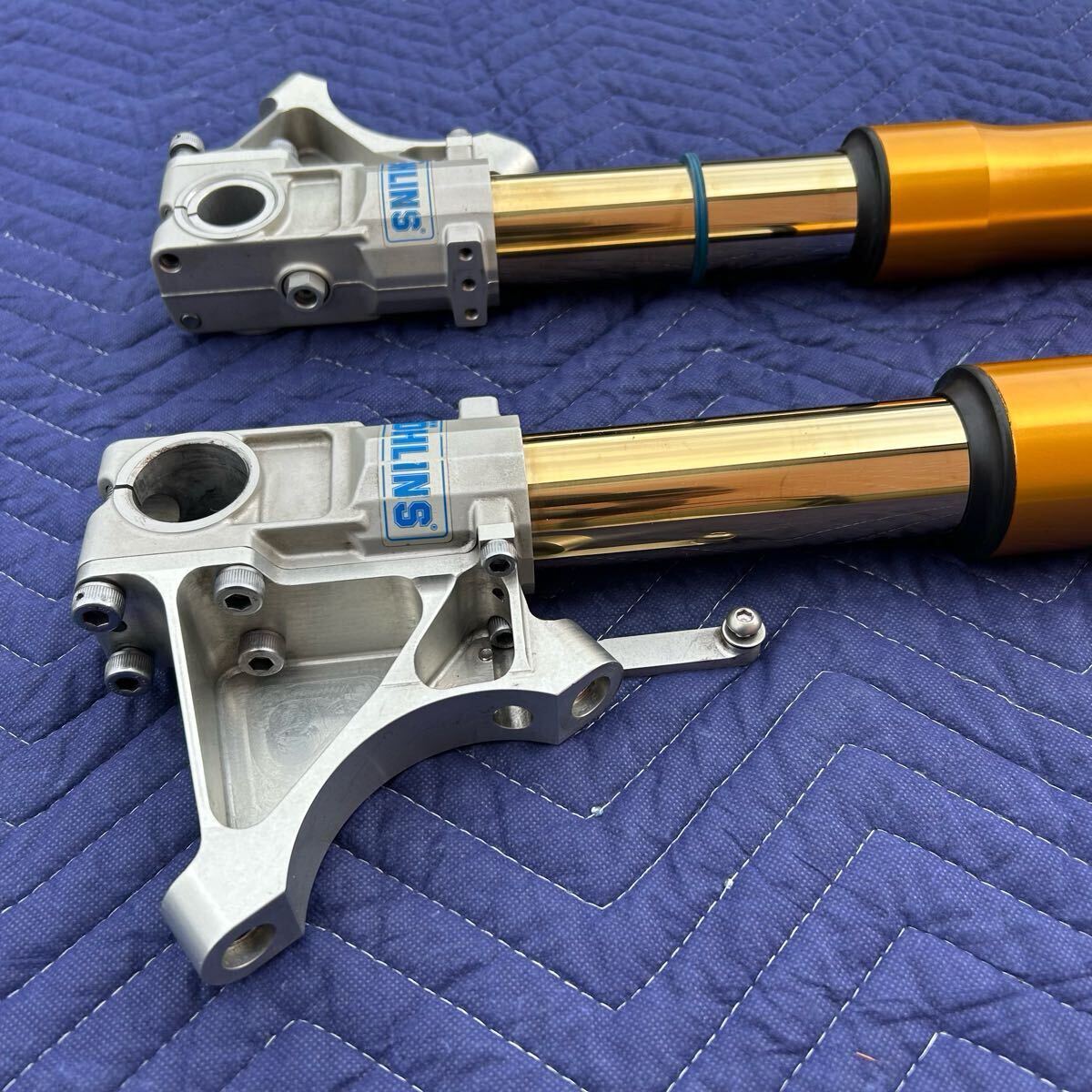 Yahoo!オークション - オーリンズGSX－R1000 FG43フロントフォーク ...