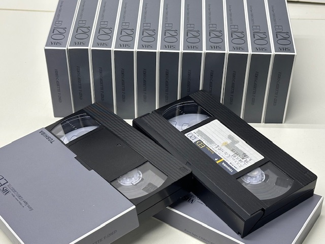 Yahoo!オークション - 【2973】 未使用・中古ビデオテープ 東芝 120分...