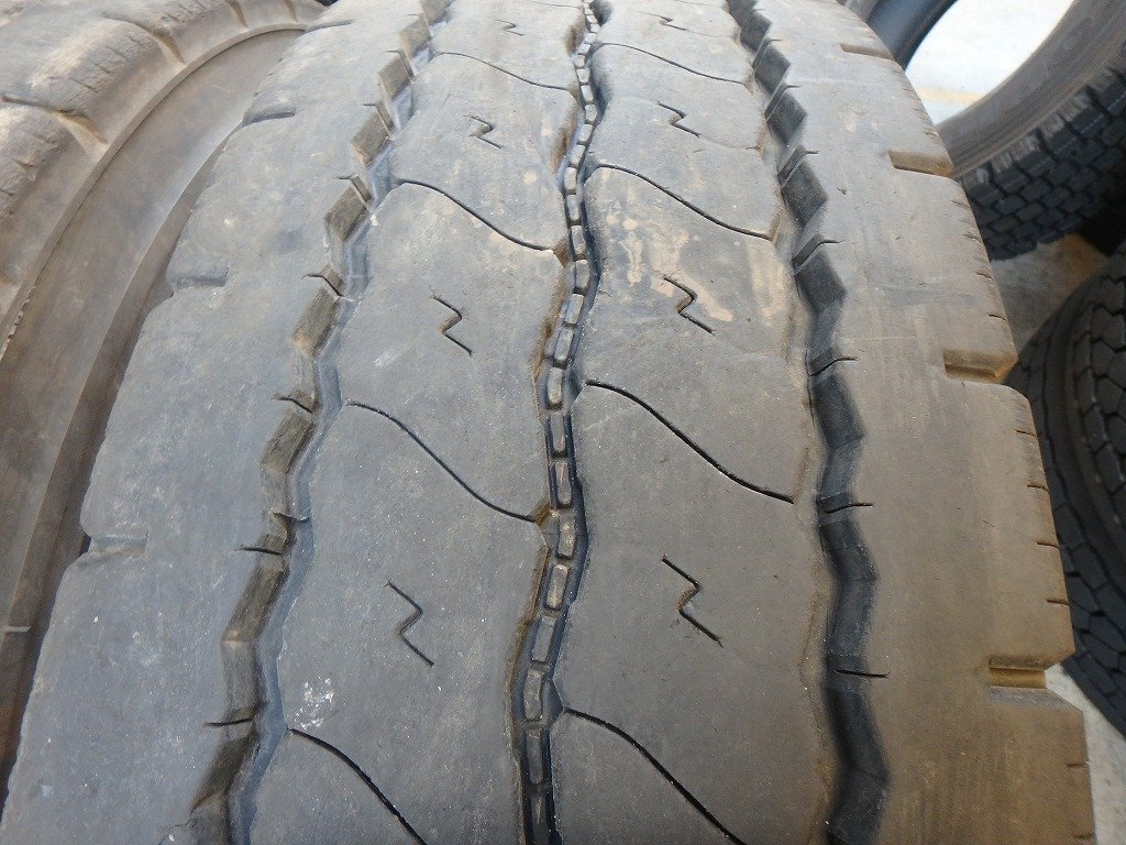 Yahoo!オークション - N78 送料無料【275/80R22.5 151/148】ダンロップ...