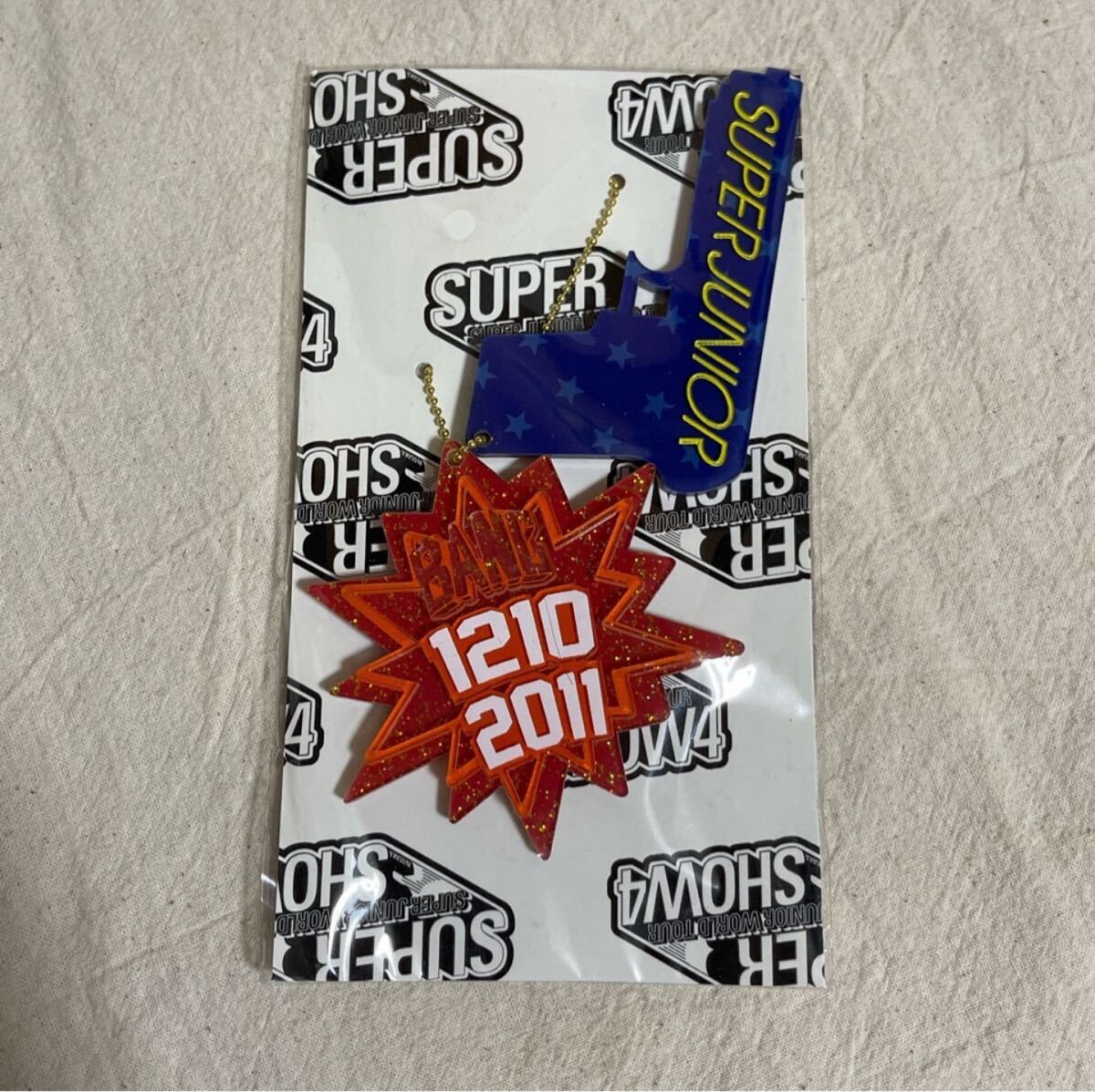 Yahoo!オークション - SS4アクリルキーホルダー(12/10)/SUPER JUNIOR