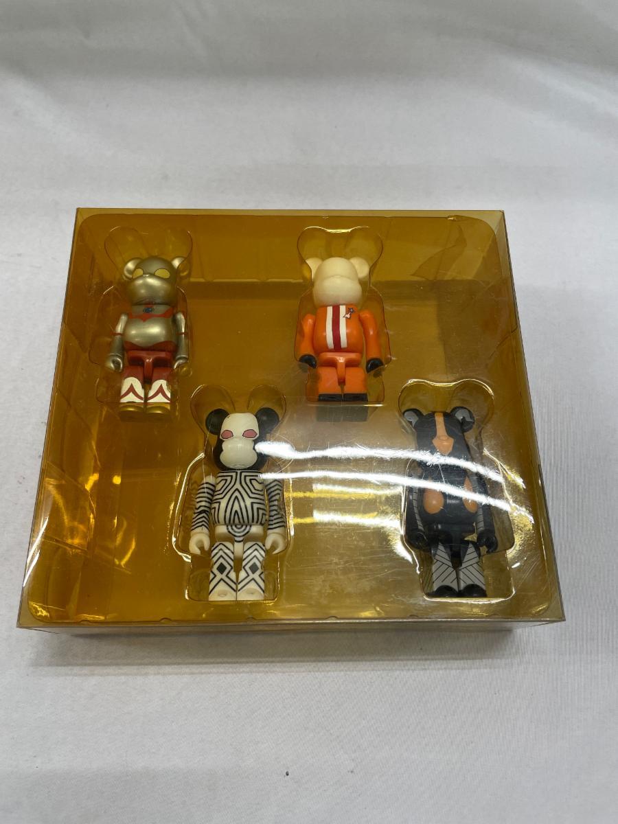 Yahoo!オークション - ULTR@ BE@RBRICK -ウルトラ ベアブリック- PART1...