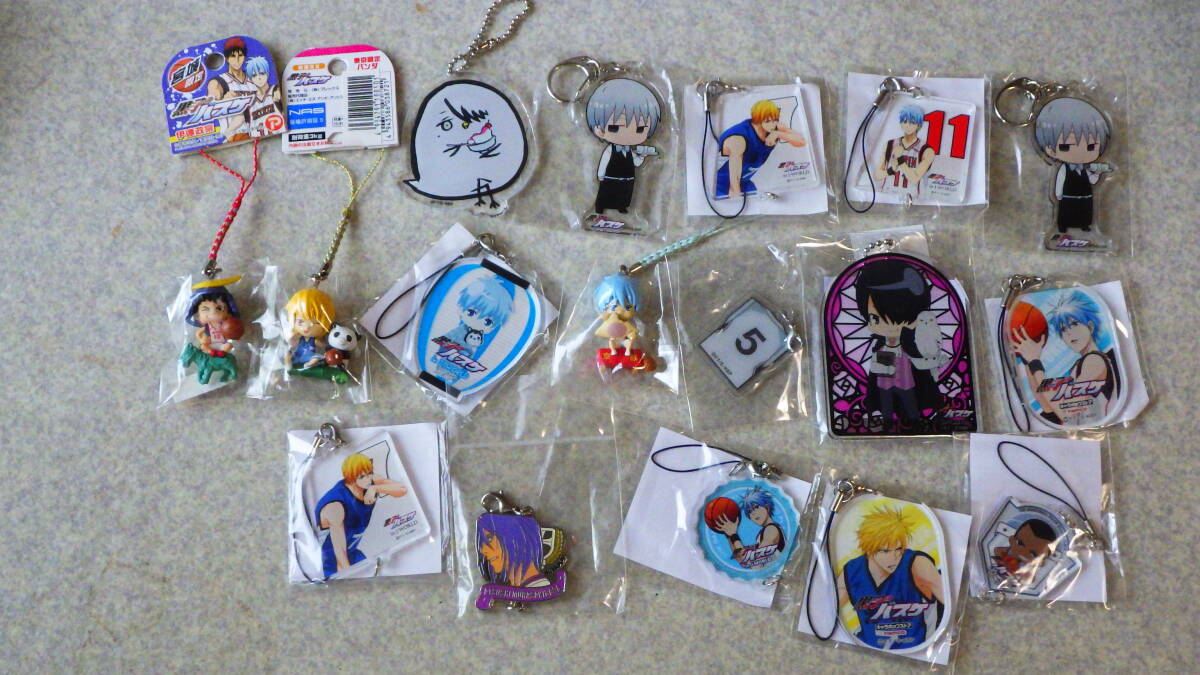 Yahoo!オークション - C471(2.5/10) 黒子のバスケ グッズまとめて