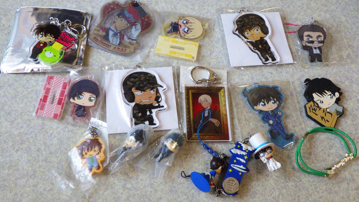 Yahoo!オークション - C592(2.5/10) 名探偵コナン グッズまとめて