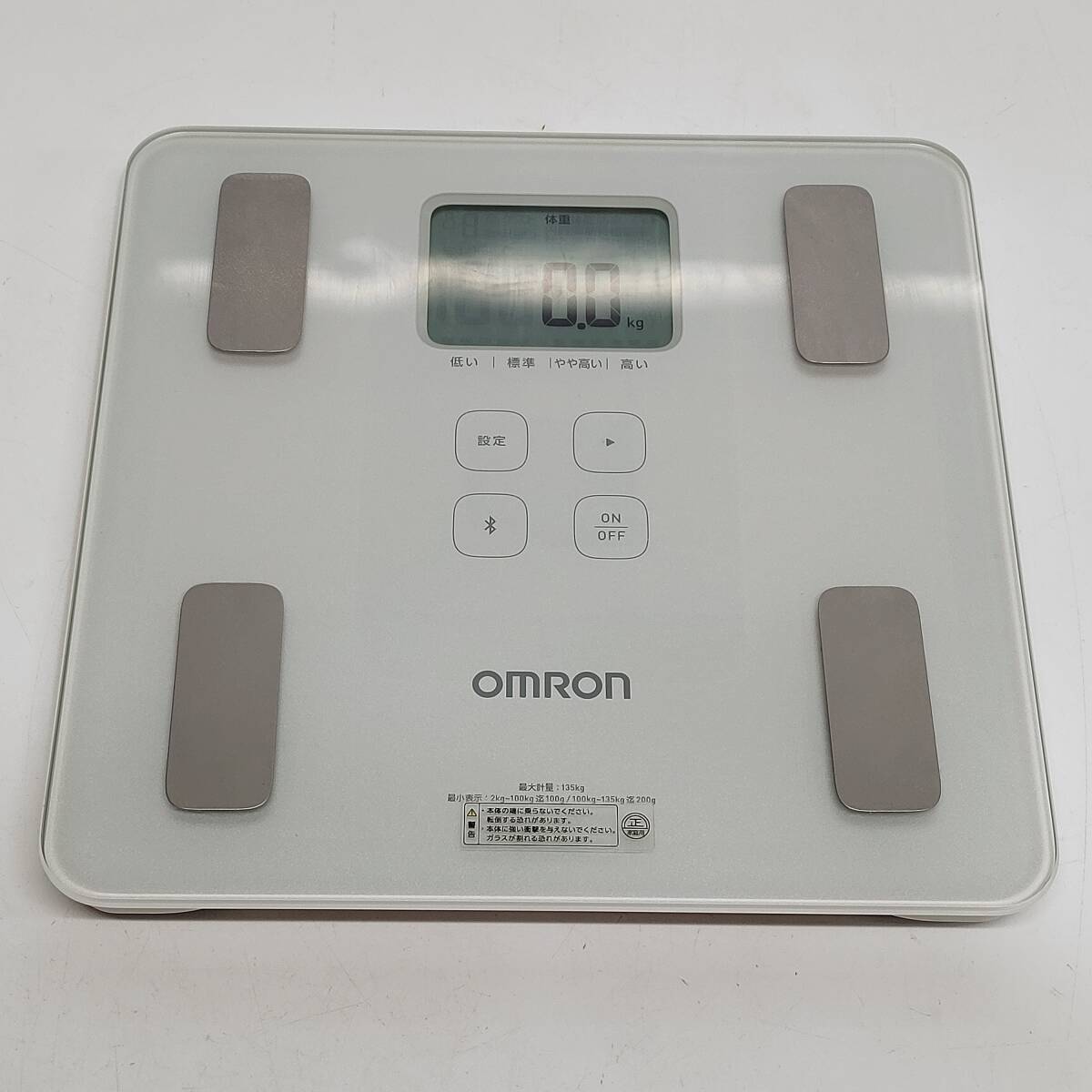 Yahoo!オークション - 動作品 オムロン HBF-228T-SW 体重体組成計 OMR...