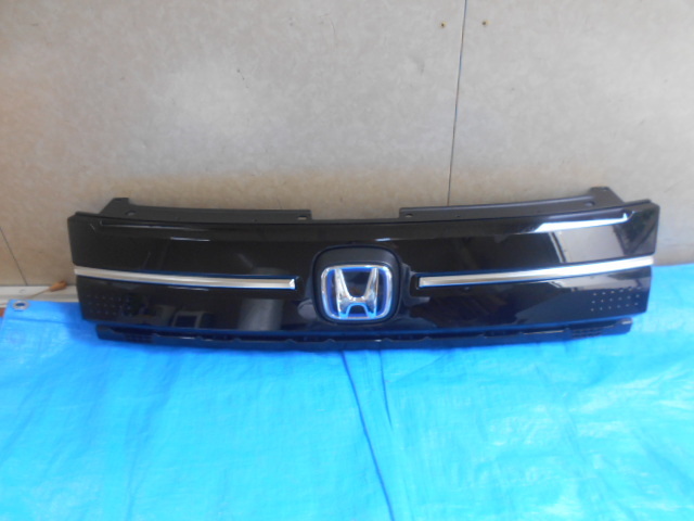 新車外し GT5 フリード グリル 71201-33F-J01-M1 8536(フロント)｜売買されたオークション情報、yahooの商品情報をアーカイブ公開 - オークファン（aucfan.com）