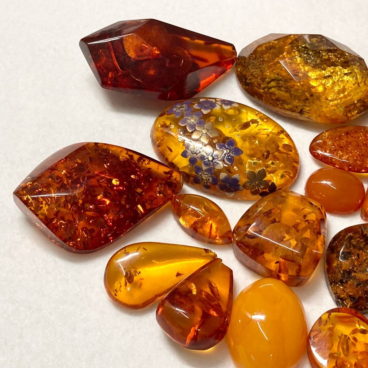 Yahoo!オークション - 1円〜 〔天然本琥珀おまとめ508.5ct〕m 約101.7g...