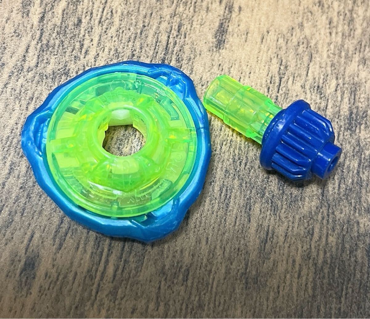 Yahoo!オークション - 3-70A エアロペガサス付属カラー ベイブレードX ...