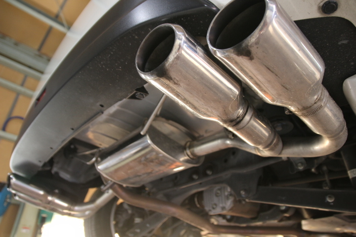 Yahoo!オークション - インプレッサ フジツボ FB20 FB16