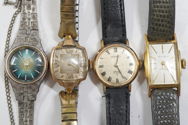Yahoo!オークション - 1円~【E343】レディース腕時計 まとめ 4点 SEIKO...