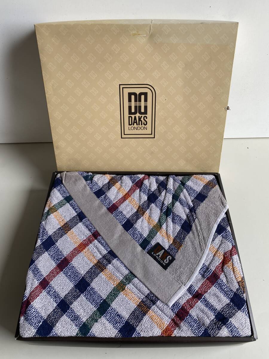 Zt349 DAKS ダックス タオルケット DS-98800 140cm×190cm カラー GY 寝具 ギフト 贈答品 箱付(タオルケット)｜売買されたオークション情報、yahooの商品 ...