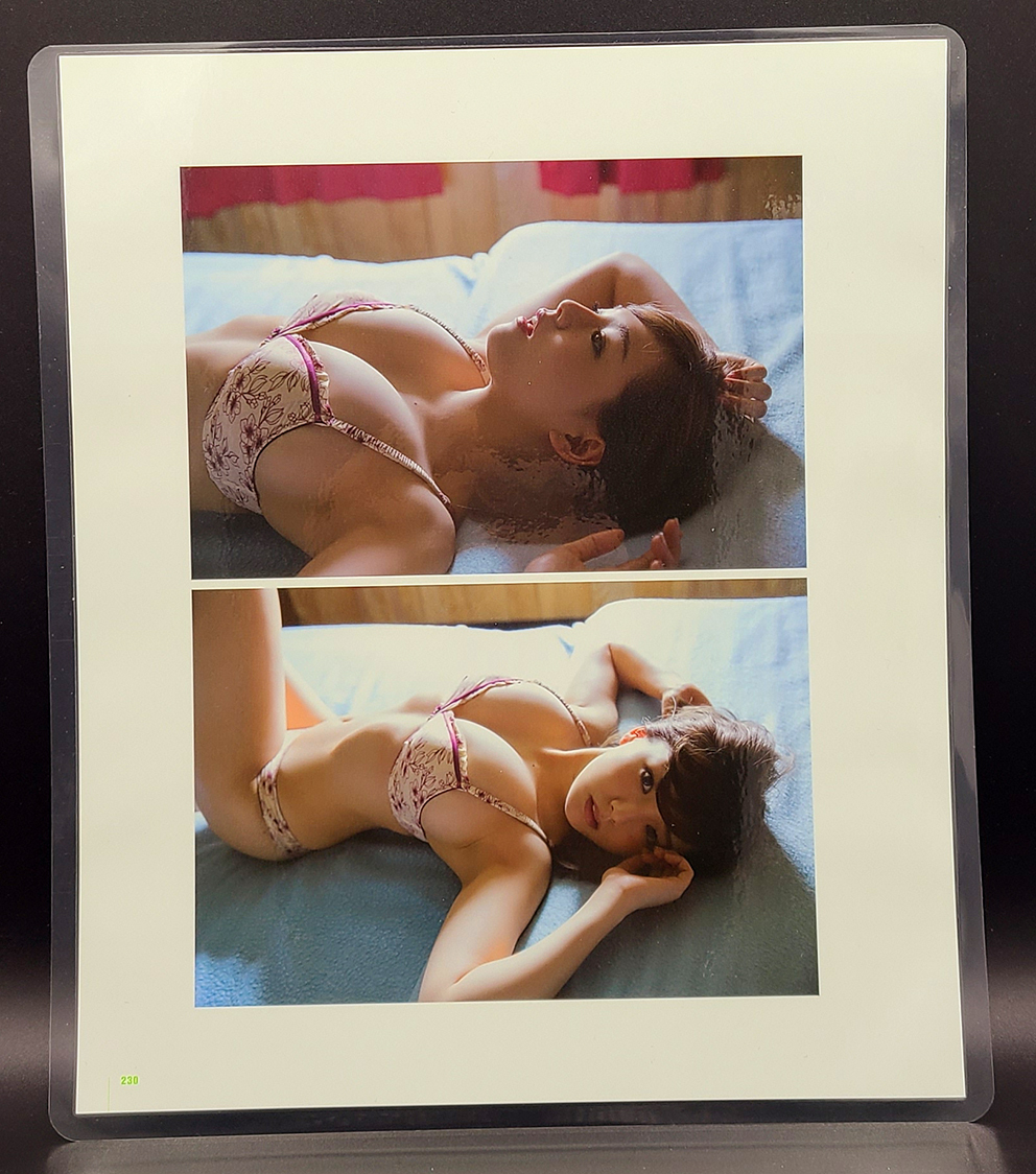 Yahoo!オークション - 篠崎愛[ラミネート加工]夢幻 写真集 切り抜き ...