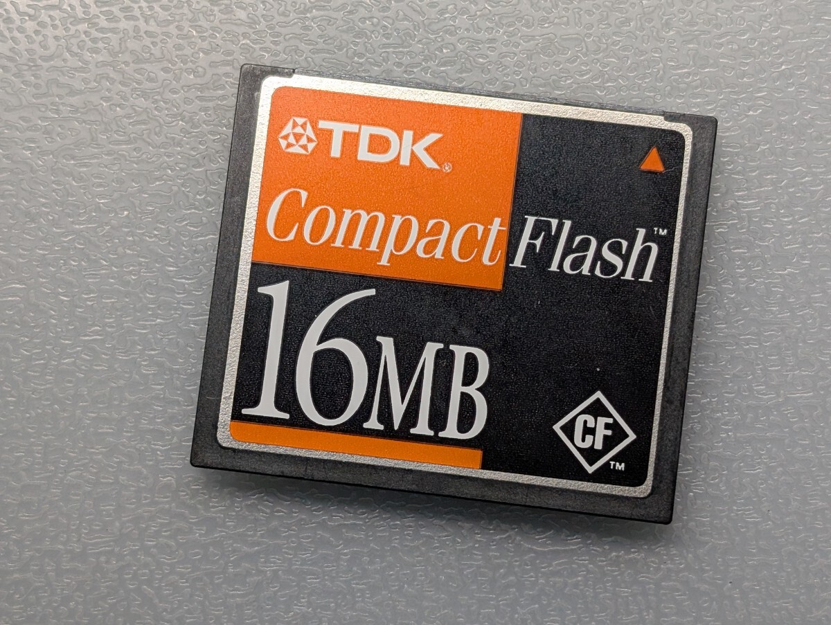 Yahoo!オークション - TDK COMPACTFLASH CARD 16MB CFカード ケース付...