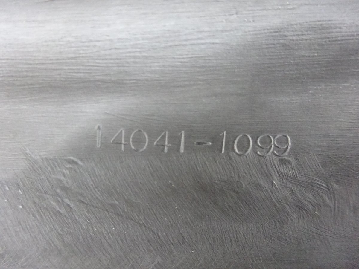 Yahoo!オークション - [K111] KSR110 KL110A シートカウル （2）