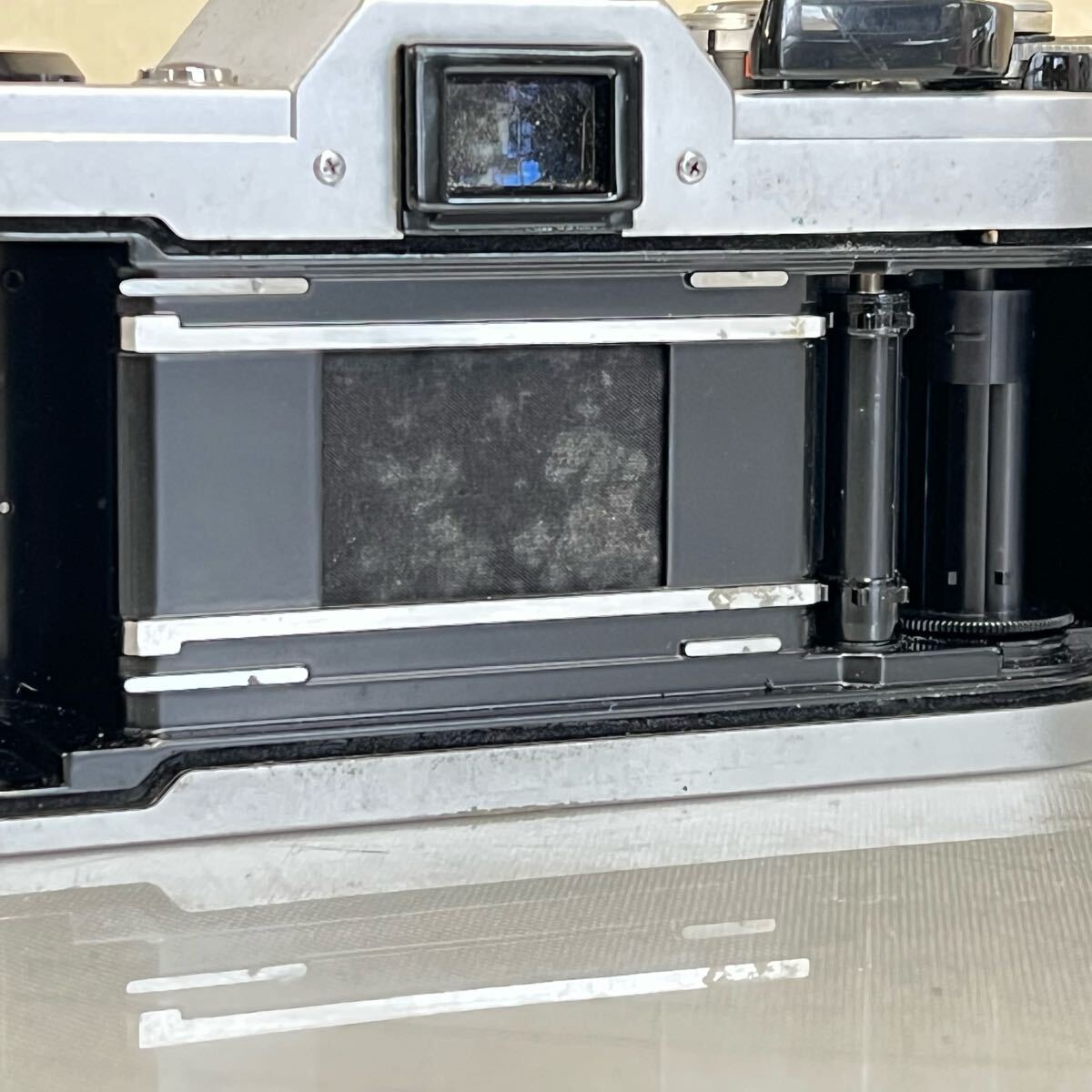 Yahoo!オークション - 65 Canon キャノン AE-1 フィルムカメラ ボディ...