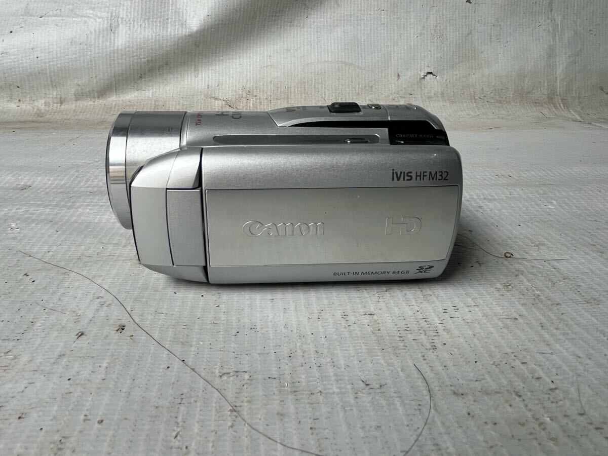 Canon iVIS HF M32 デジタル ビデオカメラ 本体のみ 動作未確認品 J(キヤノン)｜売買されたオークション情報、yahooの商品情報をアーカイブ公開 - オークファン ...