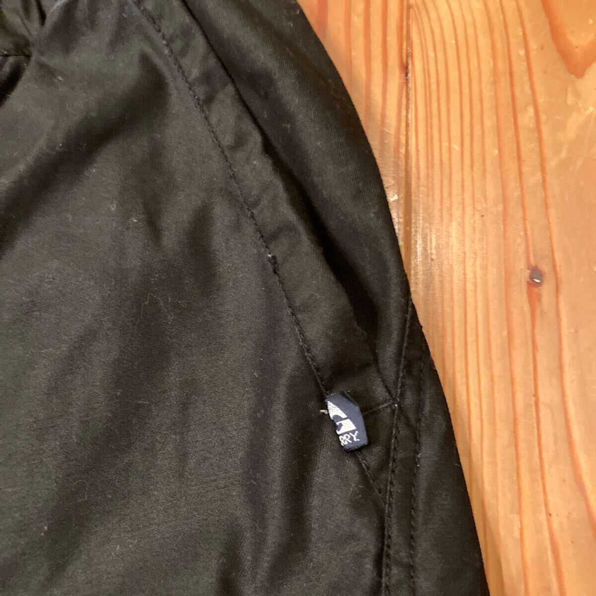 Yahoo!オークション - キレイ GERRY クライミング ショートパンツ XL ...