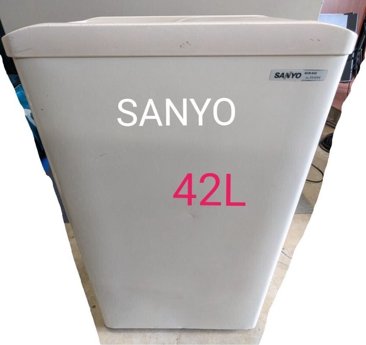 Yahoo!オークション - SANYO サンヨー 42L小型冷凍ストッカー SCR-S42 ...