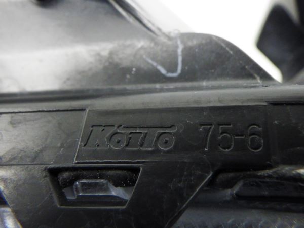 Yahoo!オークション - 4054141 サイ AZK10 前期 右ライト LED SAI KOIT...