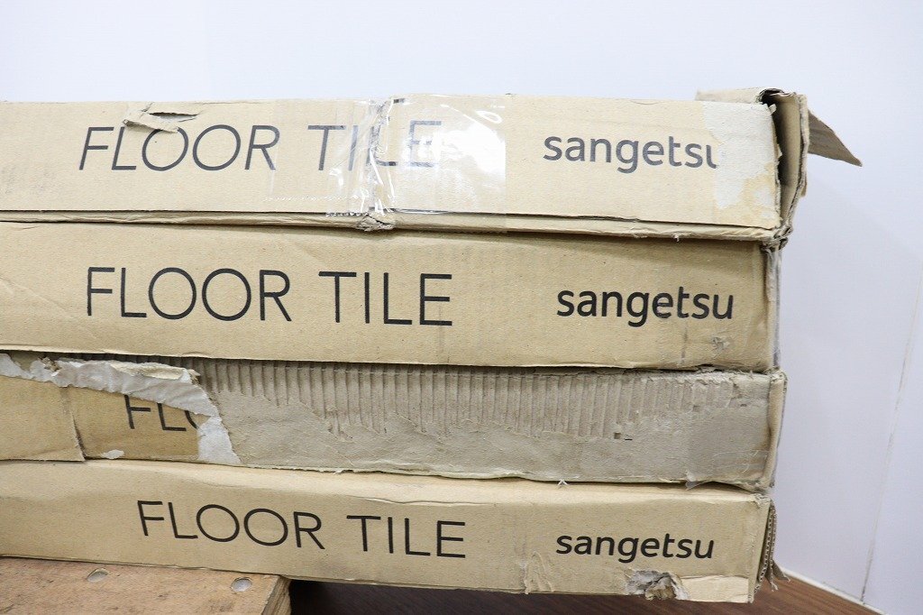 Yahoo!オークション - 新品 J5623 sangetsu/サンゲツ フロアータイル 3...