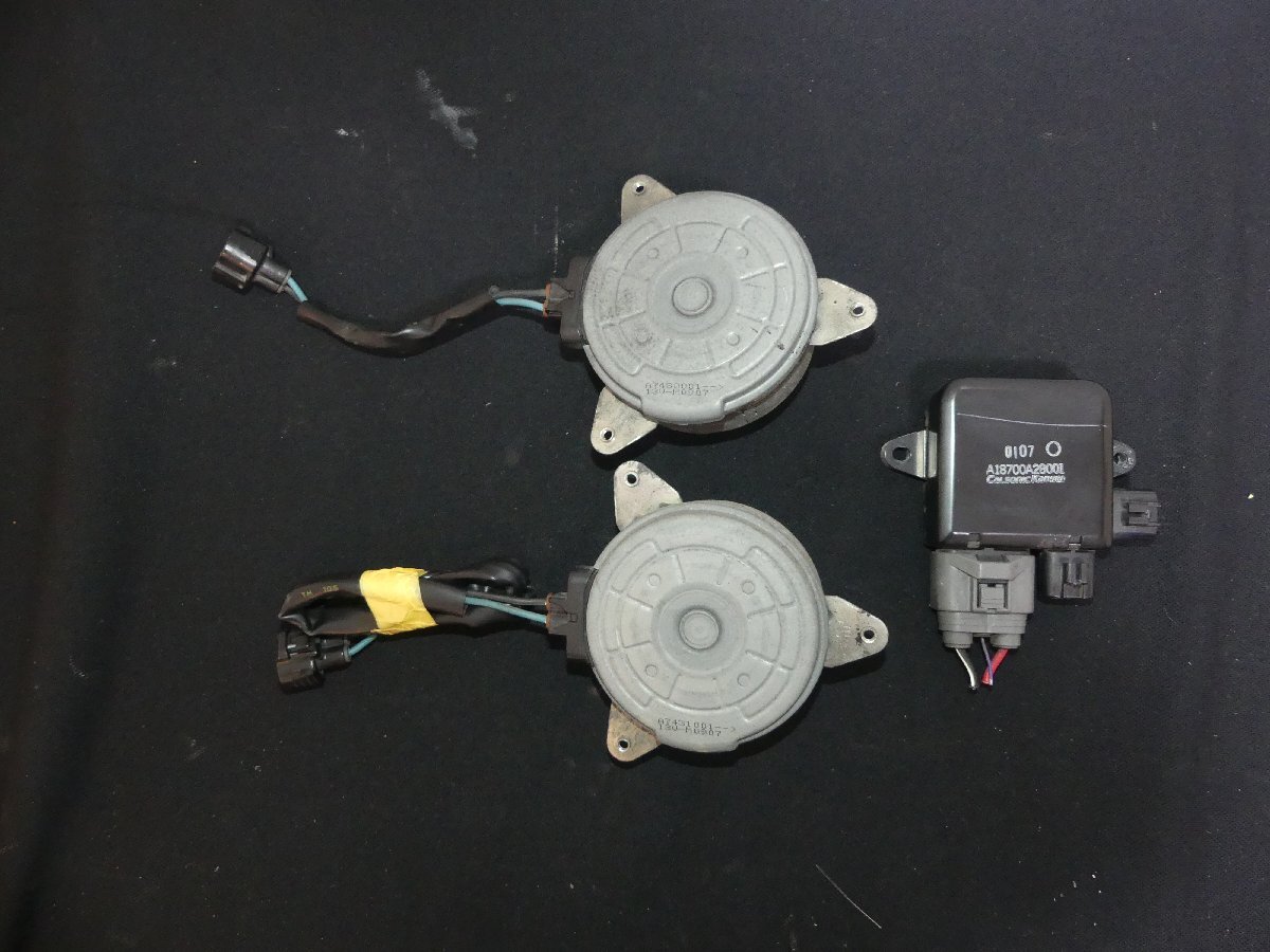 Yahoo!オークション - B171 C 日産 フーガ KY51 純正 電動ファン 左右 ...